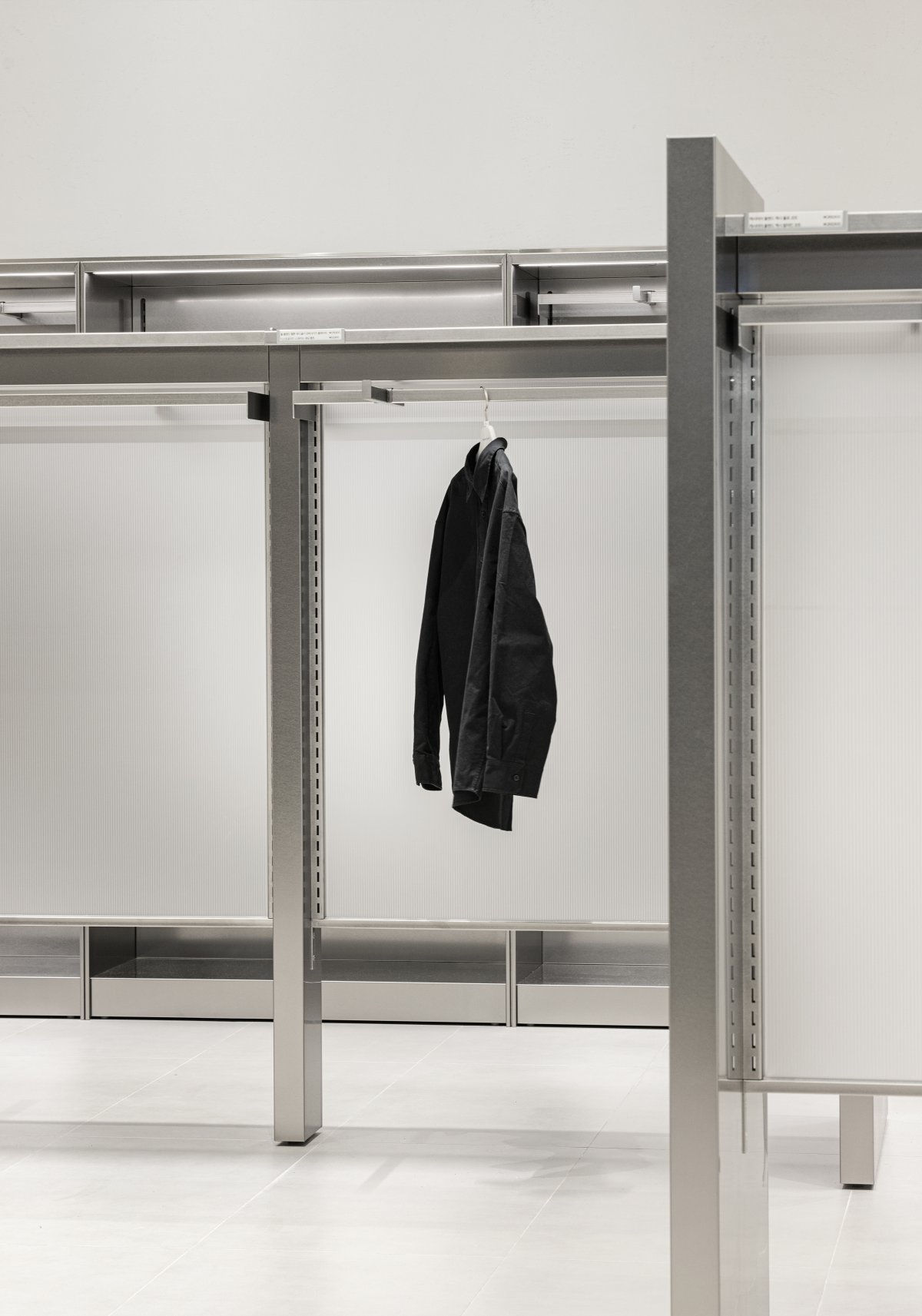 YinjiSpace - WGNB x Musinsa Standard Seongsu